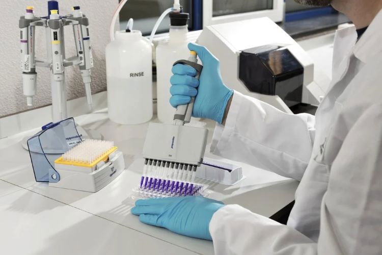 Laboratory data, its Management and Analysis - Trouw Nutrition